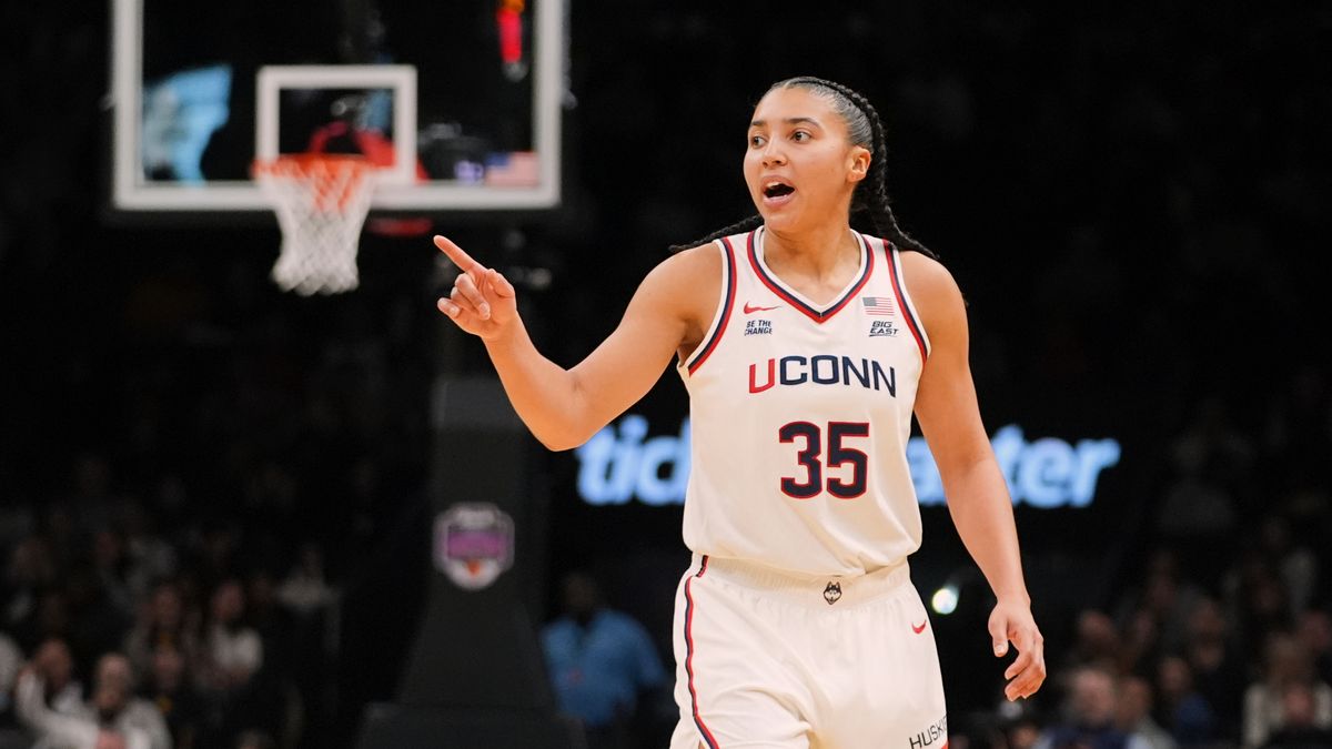 UConn stays No. 1 in women's AP Top 25 poll after rout, Texas, South ...