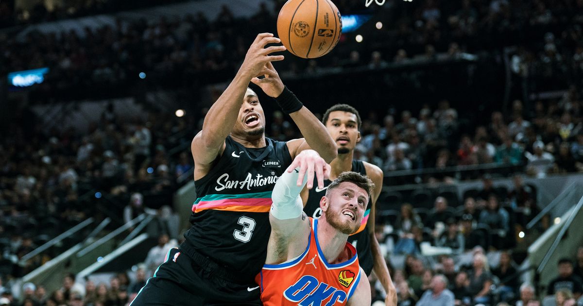 Spurs beat Thunder for second time in 10 days, storming to 130-110 ...