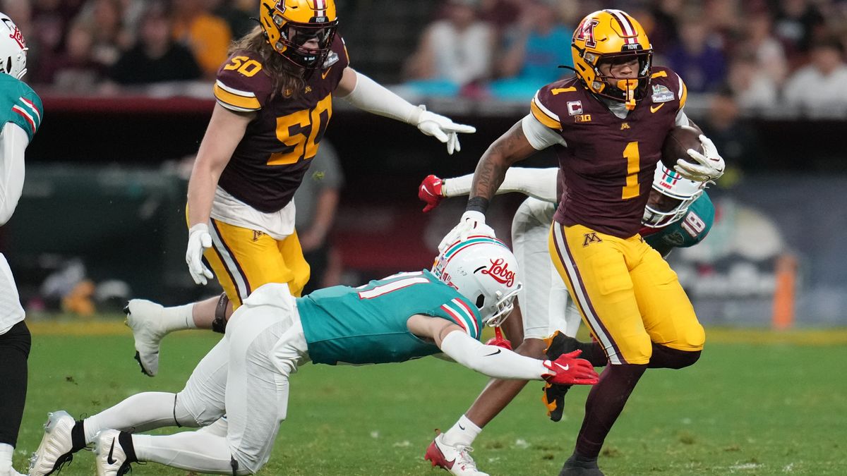 Smith's diving TD catch in overtime sends Minnesota to 20-17 win over ...