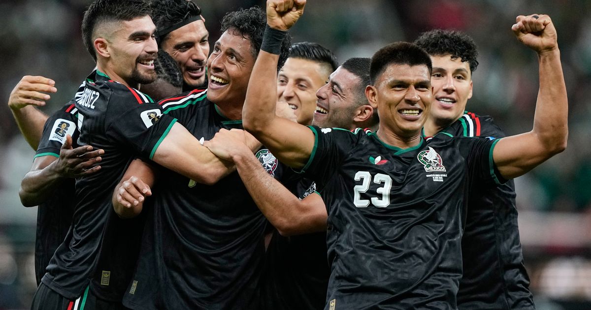 Mexico becomes first country to reach knockout stage of World Cup ...