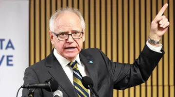 Experts question Noem calling Minneapolis driver a 'domestic terrorist ...