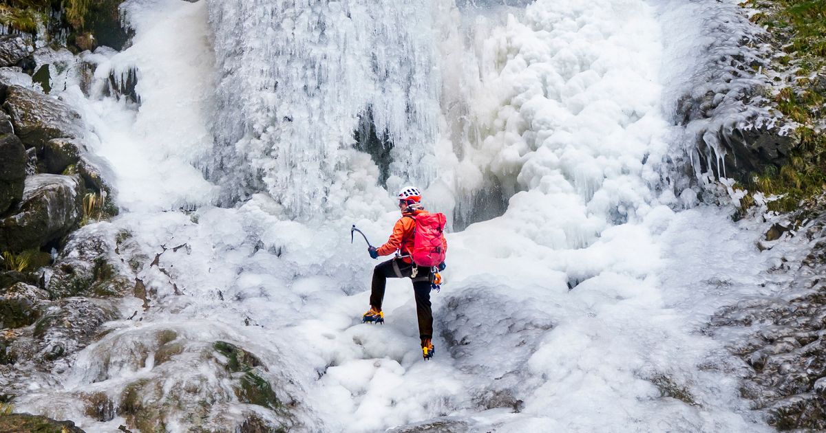 UK braces for heavy snow as cold weather snap in Europe persists ...