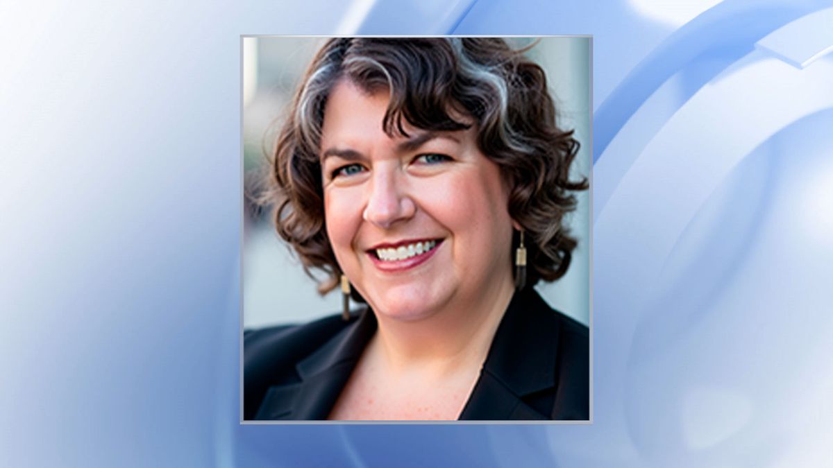 Longtime Enloe Magnet High School theatre teacher receives national ...