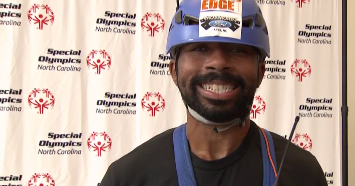 Wake County athlete, WRAL reporter rappel skyscraper to support Special ...
