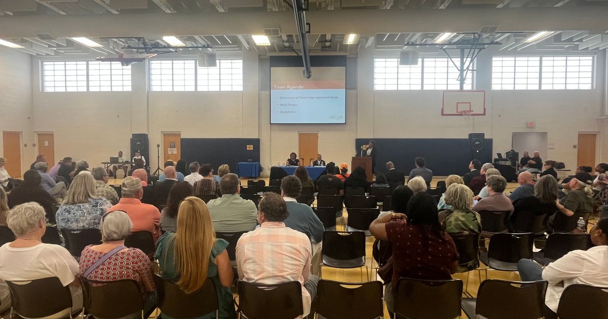 Zebulon Town Hall meeting to address leadership crisis after town officials resign :: WRAL.com