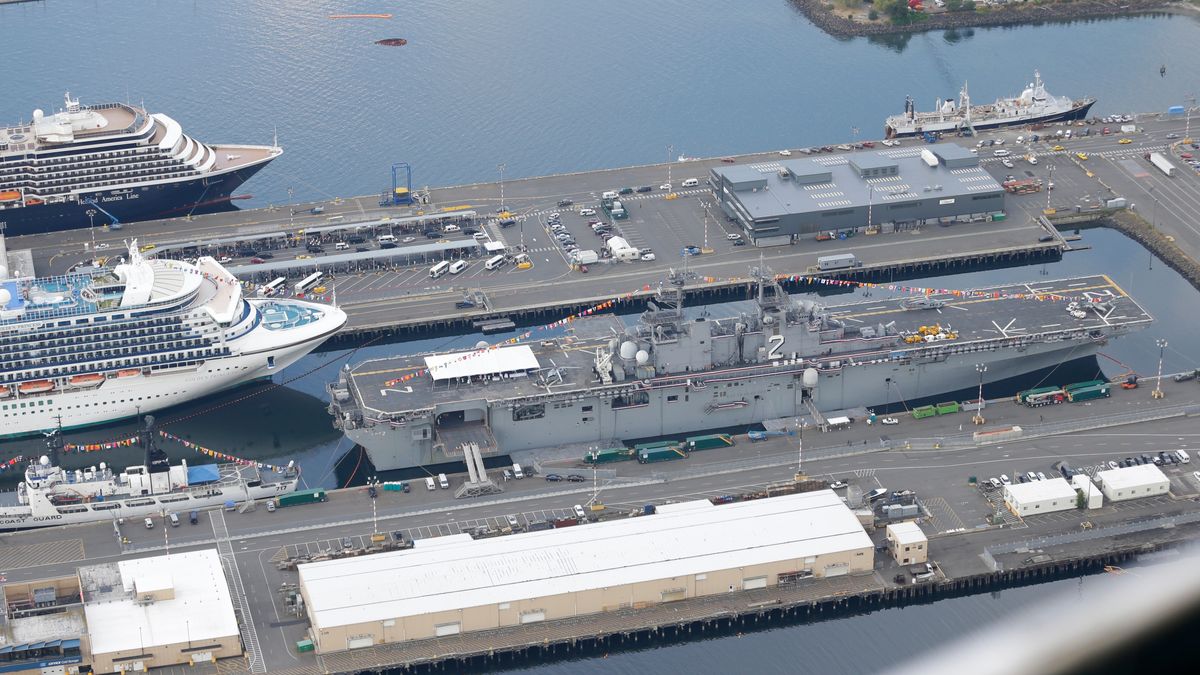 Former Navy sailor sentenced to 16 years for selling information about ...