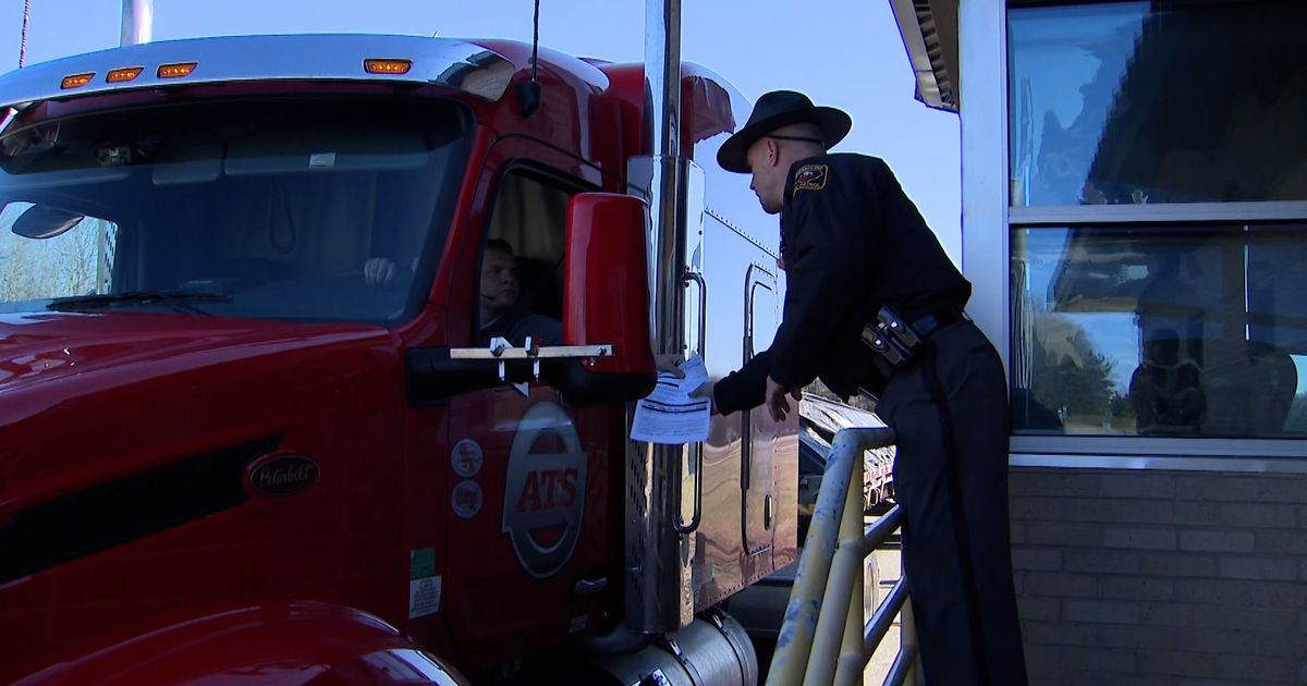 'They can easily take a life': Unit focuses on tractor-trailer safety ...