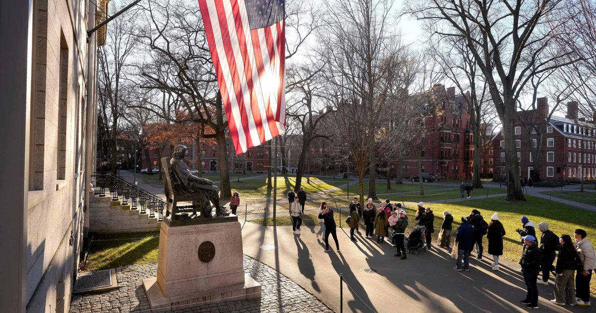 A Canvas outage tied to a cyberattack has wreaked havoc on colleges ...