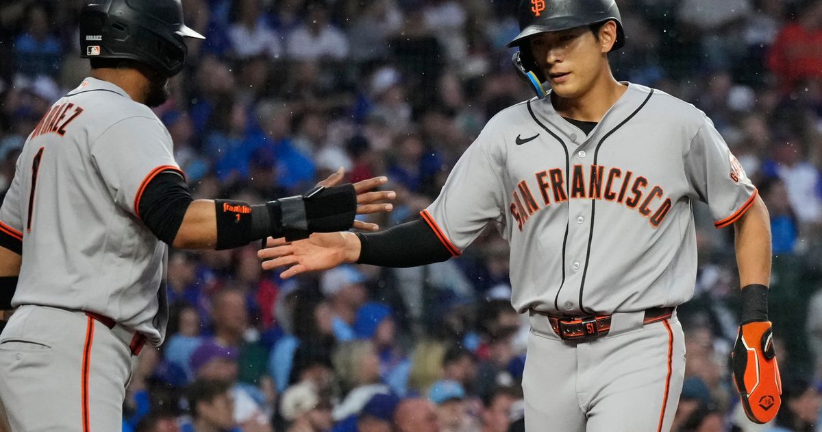 Chapman’s 10th-inning single gives the Giants a 2-1 win over the Cubs ...