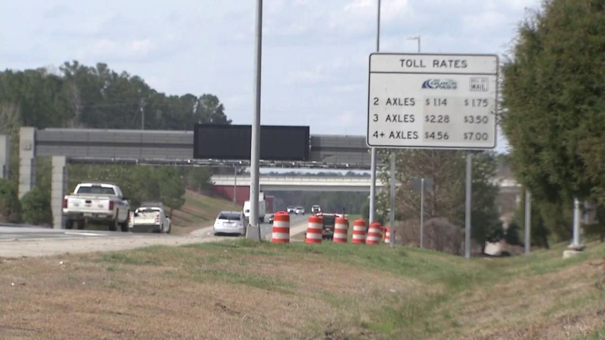 Fake license plate scam: Lillington driver billed for toll road she ...