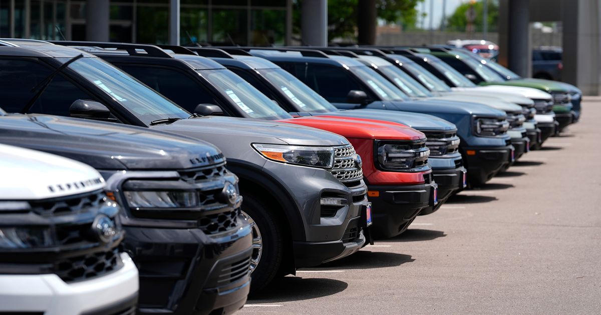 Car shopping trends and tips for 2026 from Edmunds :: WRAL.com