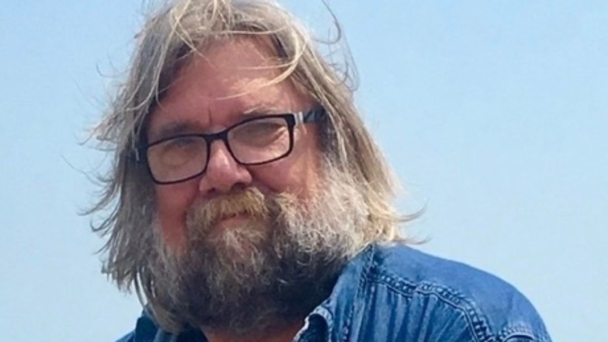 Michael Schumacher, Wisconsin author of biographies of Alan Ginsberg ...