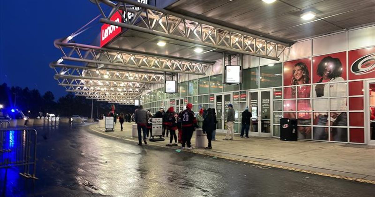 Braving snow: Hurricanes fans attend game night at Lenovo Center ...