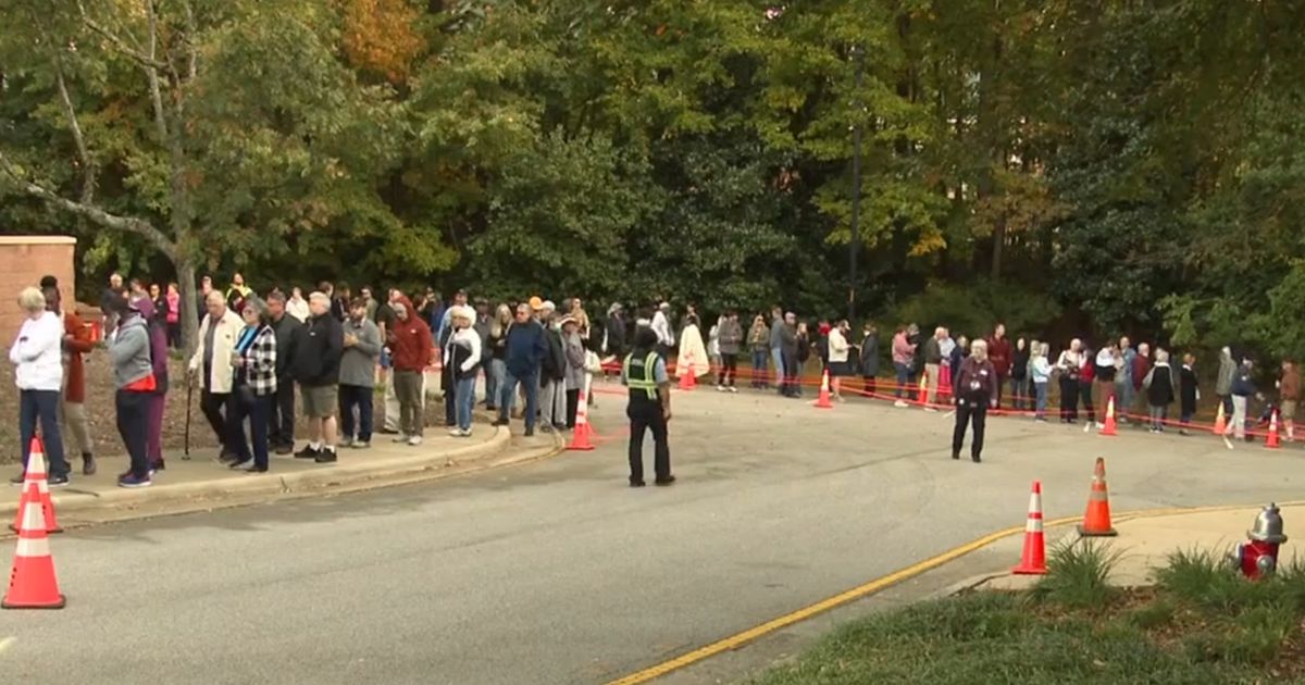 Election Day is only 8 days away. Here's how early voters can avoid the ...