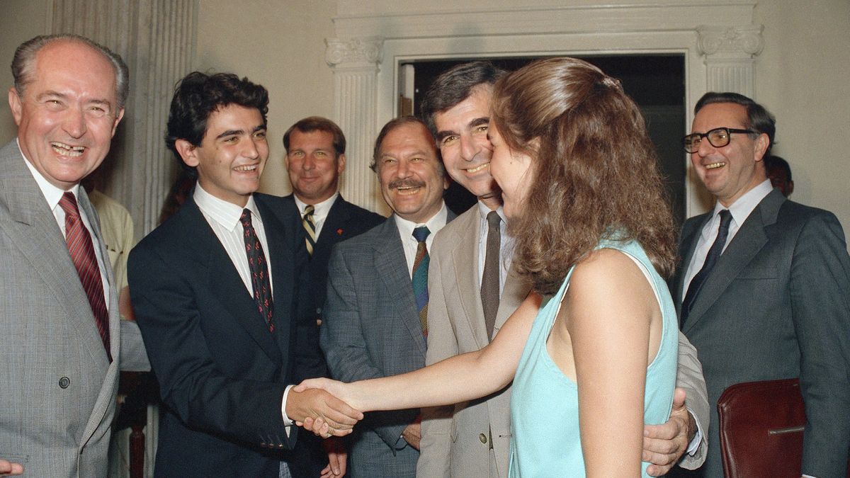 Former Cyprus President George Vassiliou, who put the country on the ...