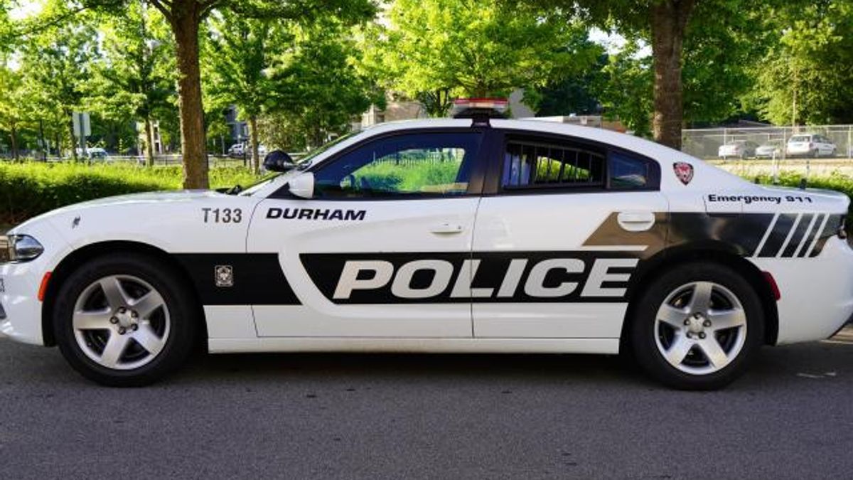 Durham man killed in 3-vehicle crash on Holloway Street :: WRAL.com