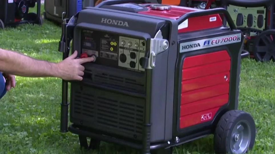 How to safely operate a generator during a power outage :: WRAL.com