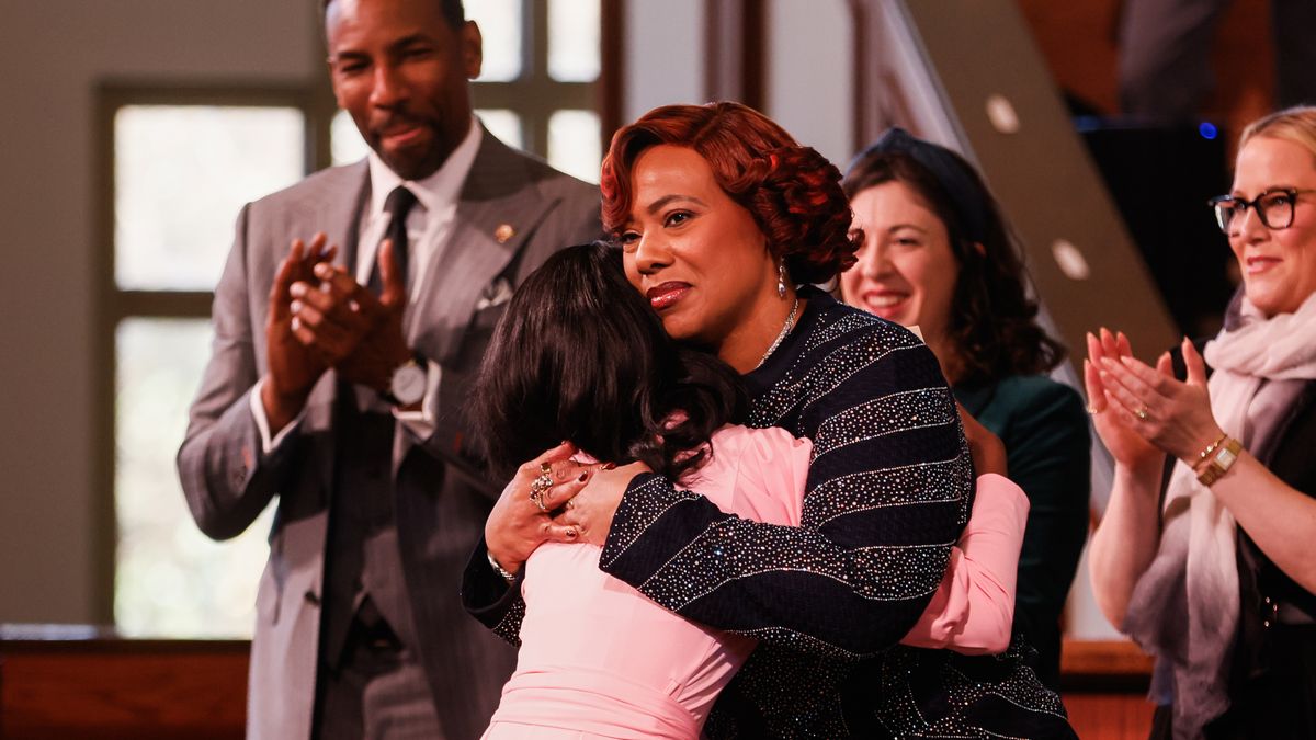 Black bank card program to steer cash payments to single mothers in ...