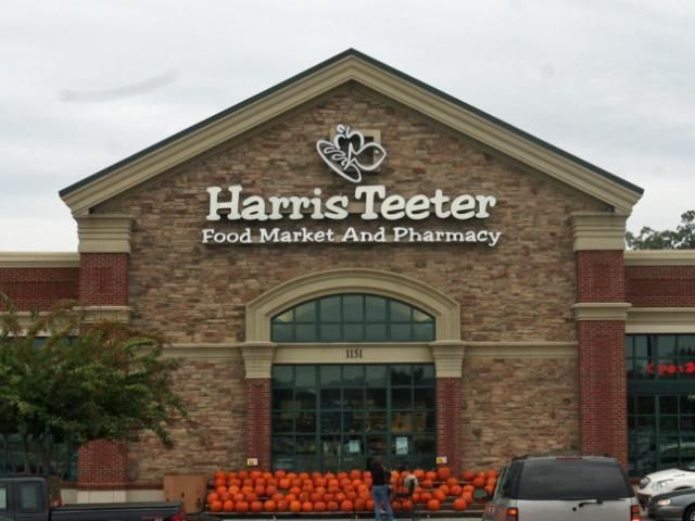 Harris Teeter Taste & Tell offer for Creative Roots Drinks ready to pick up