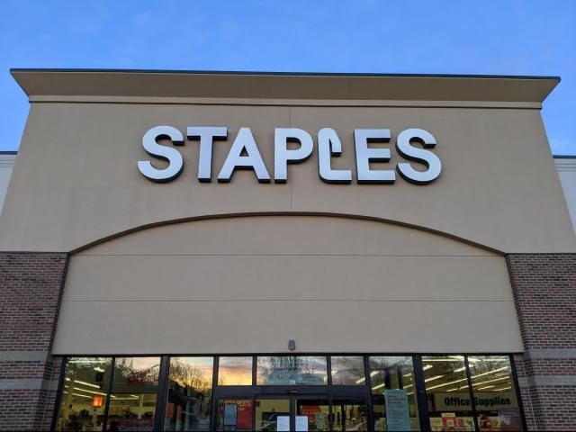 Staples: Hammermill Copy Plus Paper with 10-reams only $29.99