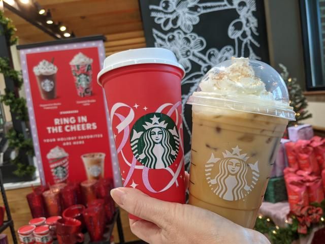 Free Starbucks reusable red cup with holiday drink purchase on Nov. 17