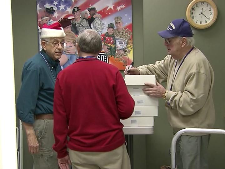 USO volunteers give traveling troops respite at RDU