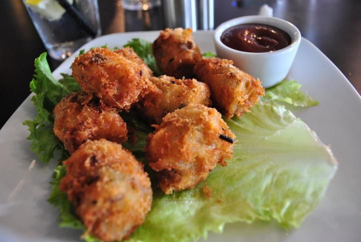 Review: OC Bar and Grill