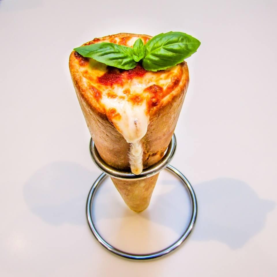 triangle shape pizza