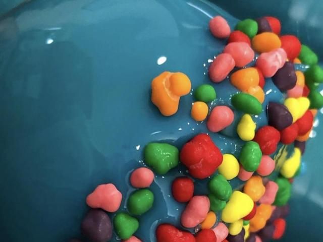 Raleigh candy apple shop creates whimsical flavors