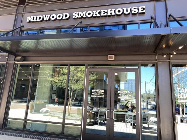 Midwood Smokehouse meats expectations, brings southern-style BBQ to Raleigh