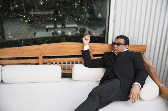 How to Interview a Celebrity Like a Celebrity