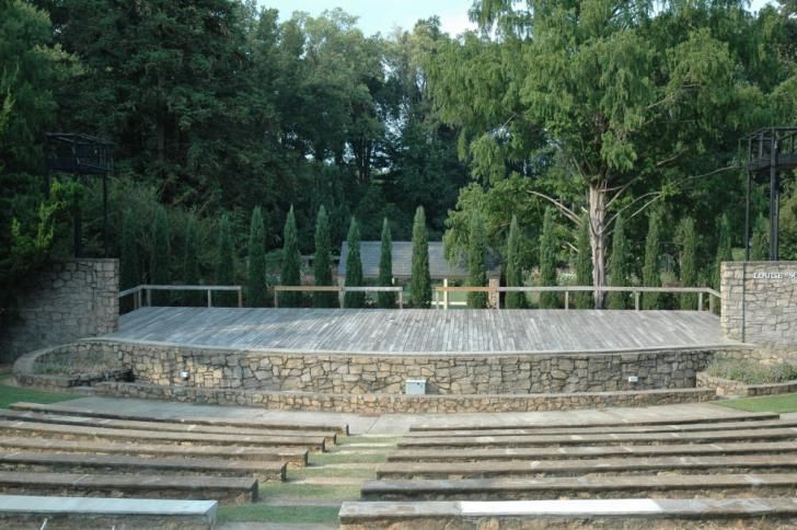 Raleigh Little Theatre plans free movie series