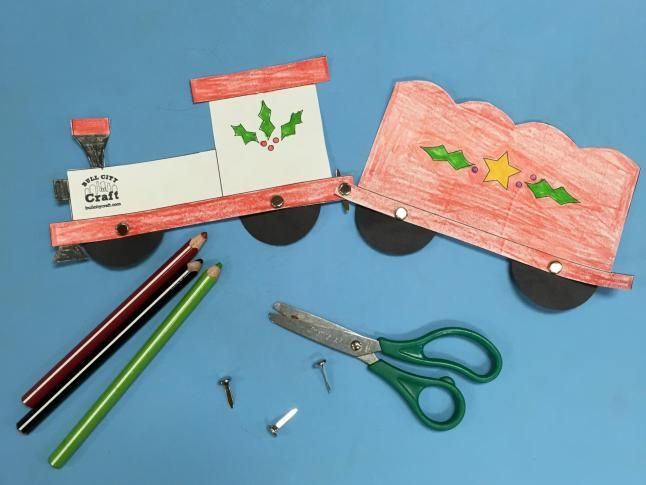 Holiday Craft: Make this Christmas train