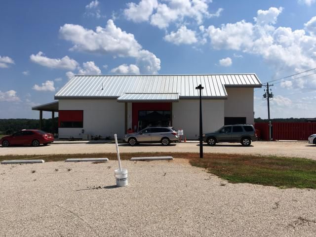 Take the Kids: Howling Cow Dairy Education Center and Creamery offers ...