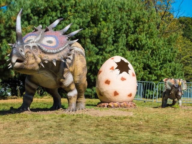 (More) dinosaurs are coming to Raleigh