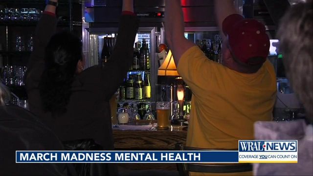 Watching March Madness can impact viewers' mental health, experts say