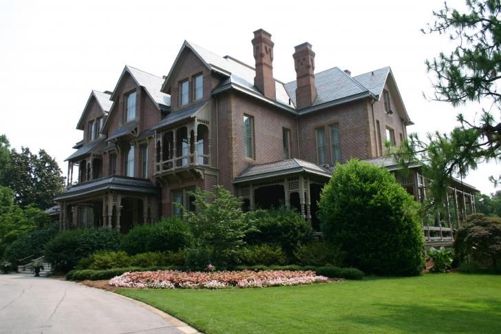 McCrory administration closes gates on 'garden party'