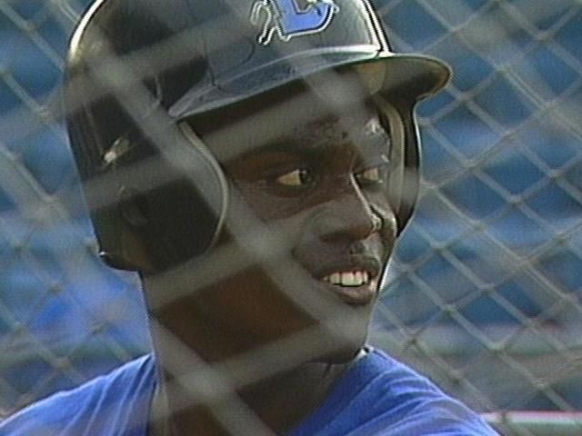 Former Bull Returns Home for Exhibition