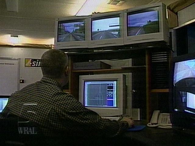 Defensive Driving Simulator Gives Officers More Experience