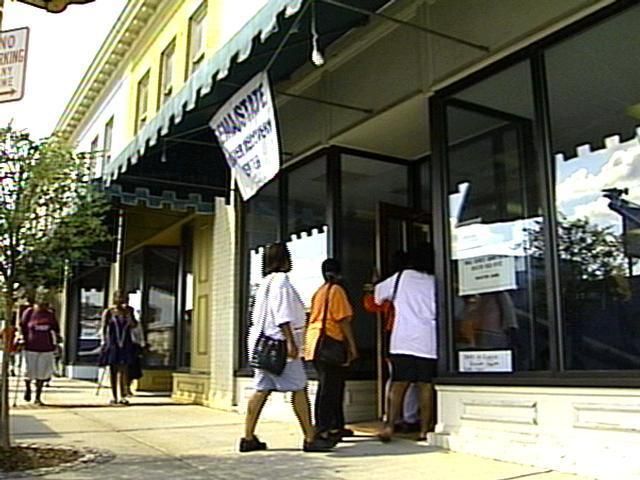 FEMA Disaster Recovery Centers Open to Aid Victims