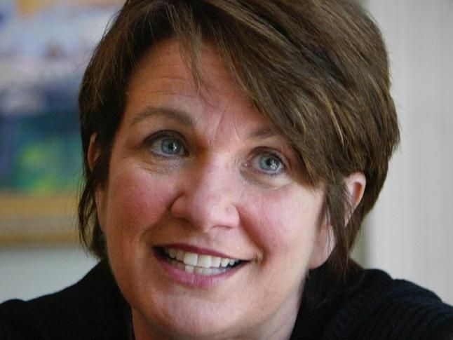 Edwards, Wife to Speak to Press Thursday
