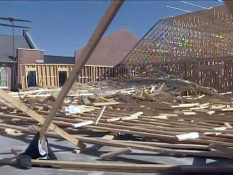 Contractor calls fatal roof collapse 'freak accident'