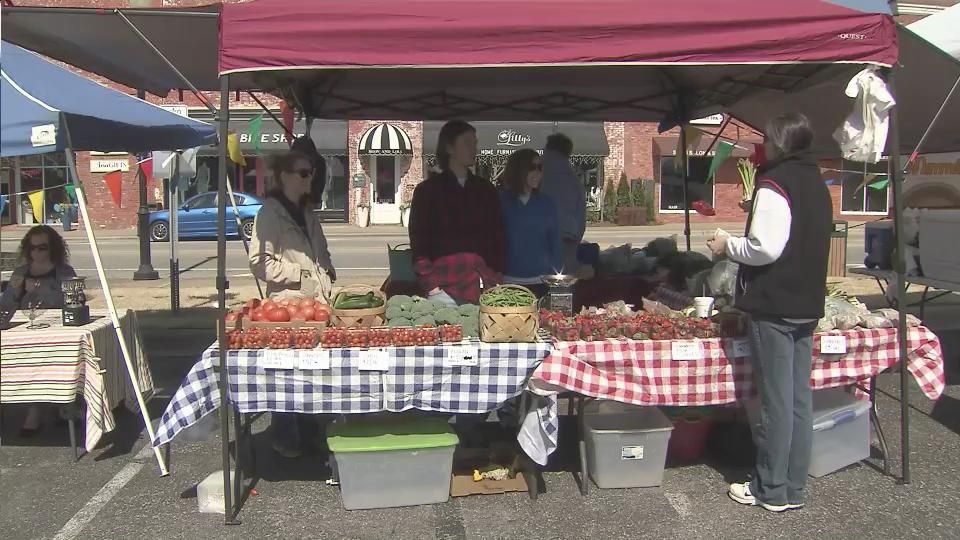 Apex Farmers' Market needs more support