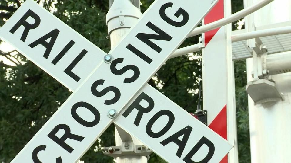 Cary intersection closed for railroad crossing upgrades