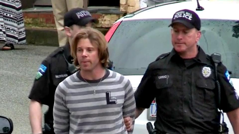 Suspect in custody following UNC campus lockdown