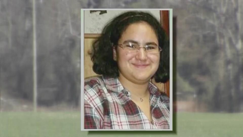 Search continues for woman missing since 2015, FBI offering $5K reward