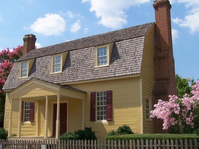After 250 years, Raleigh's oldest home reveals original colors