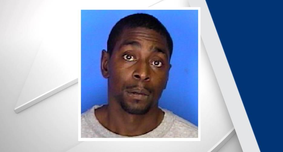 Police: Suspect attacked man with machete