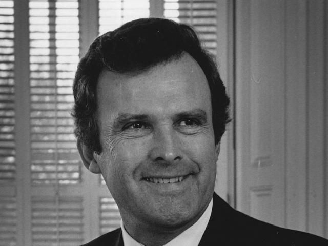 Former Fayetteville mayor Bill Hurley dies