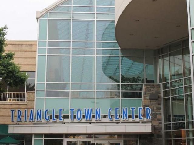 Triangle Town Center in Raleigh facing foreclosure